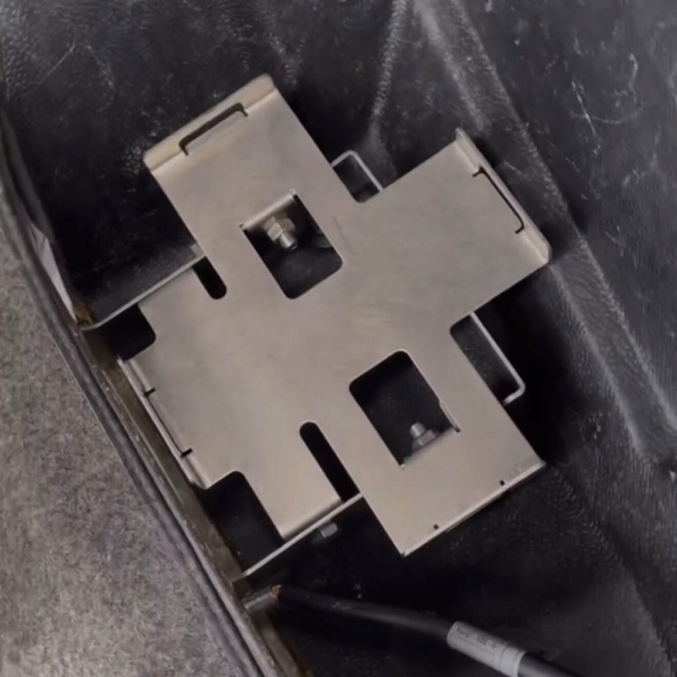 Battery Relocation Kit Mercedes W201 190E Trunk Mount - rpm-depot.de